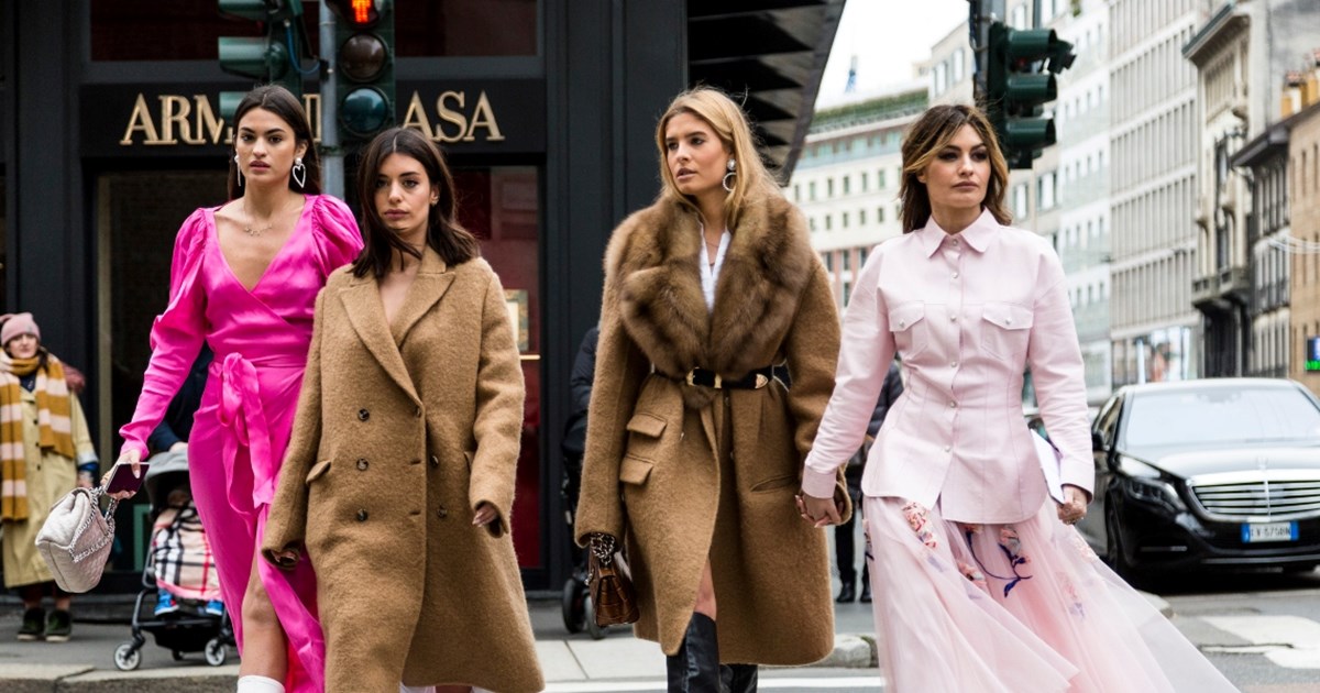 Tik Tok: Το ροζ slip dress από τα Zara που έγινε viral | Μόδα Ειδήσεις