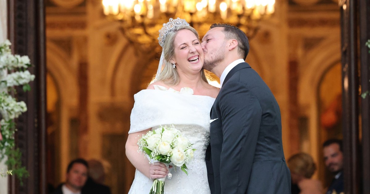 Θεοδώρα – Matthew Kumar | Το κοντό φόρεμα, η τριώροφη τούρτα ...