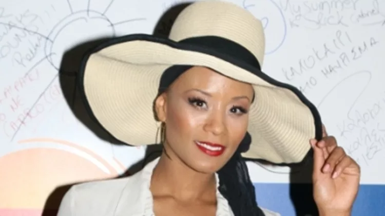 Η Shaya άλλαξε look | Celebrities Ειδήσεις