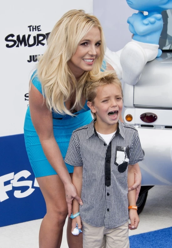 Britney Spears - Katy Perry: Στην πρεμιέρα της ταινίας... | Celebrities ...